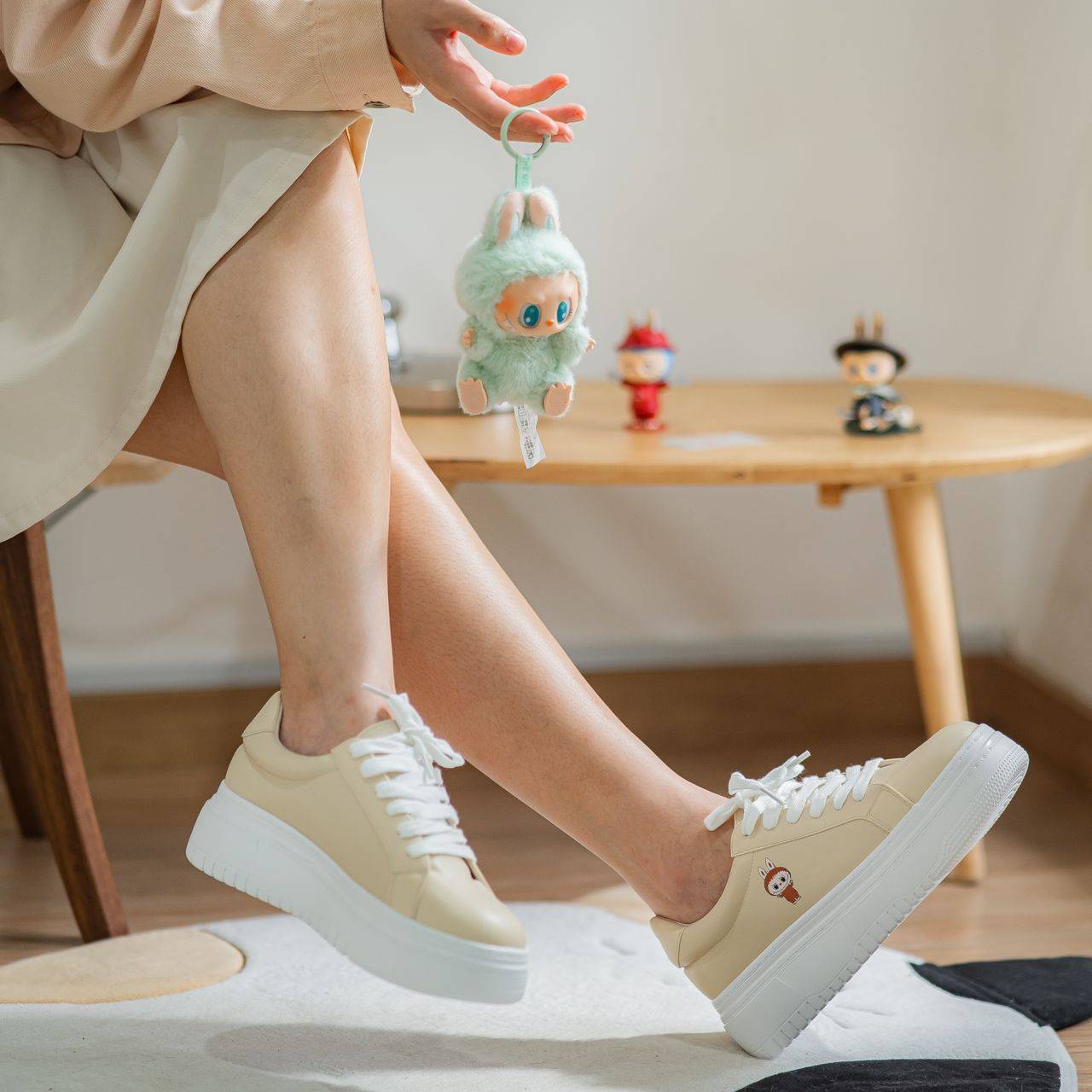 Labubu Heightened Version Sneakers 拉布布加高款