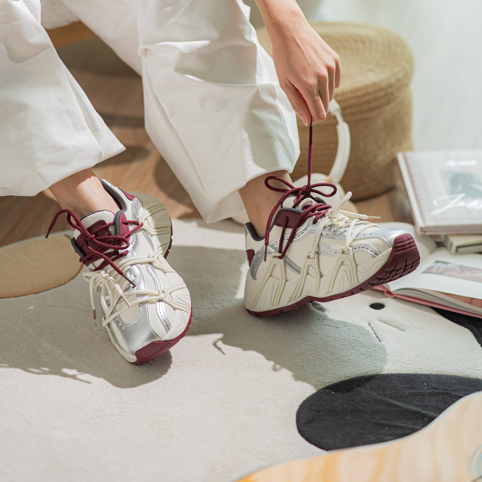 Paris Sneakers 巴黎老爹款